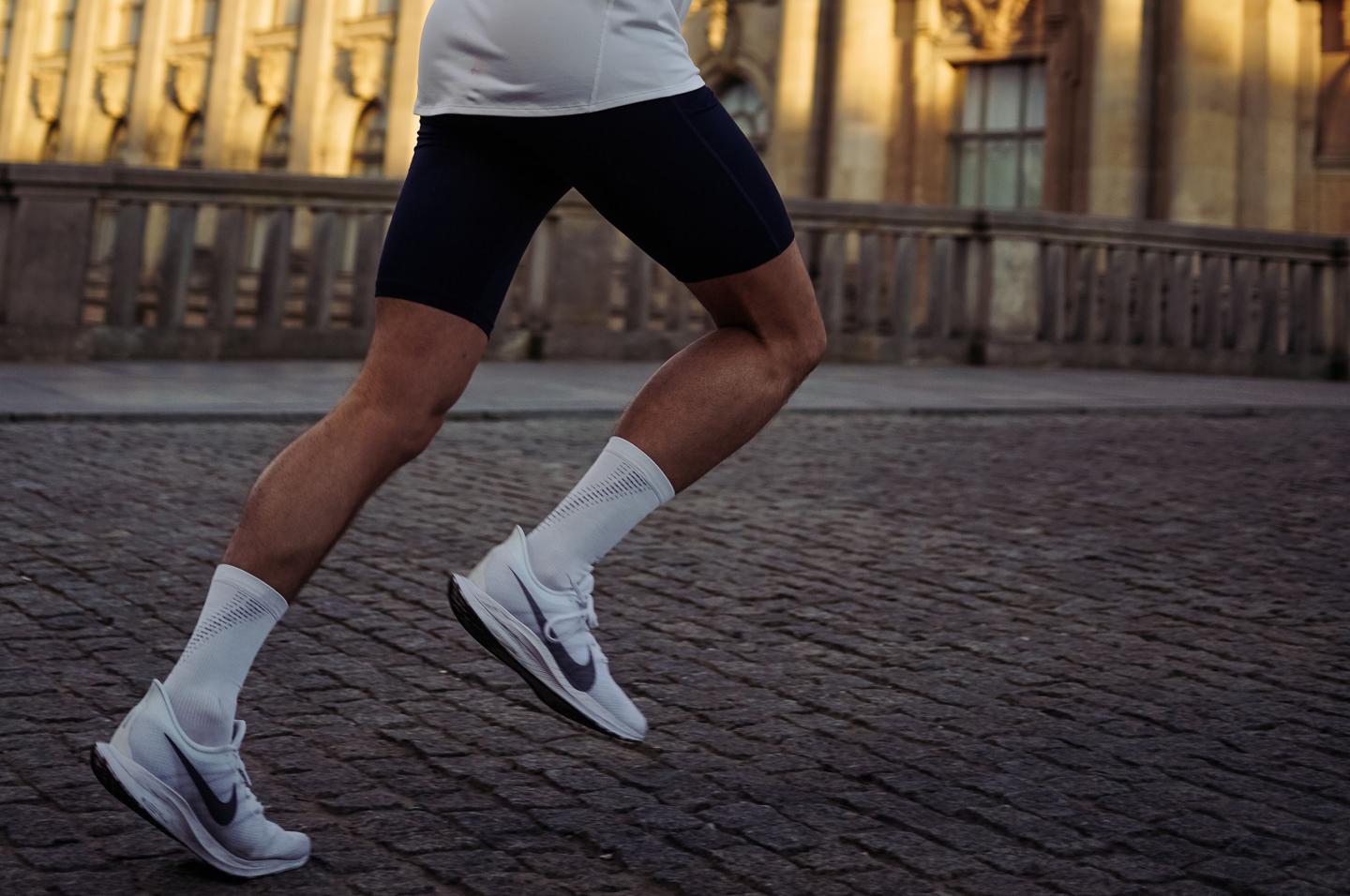 Running research: Heel-toe or toe-heel? | Running Shoe Rx